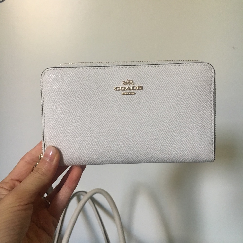White And Gold Coach Wristlet / Wallet Phone Case - Gem